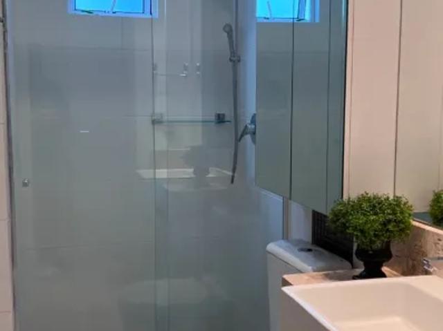 3 suites com 2 vagas