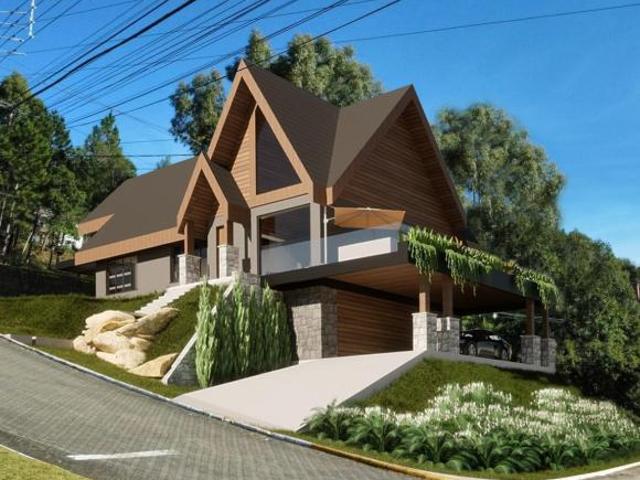 3 SUÍTES SENDO 1 MASTER, COM 440M²