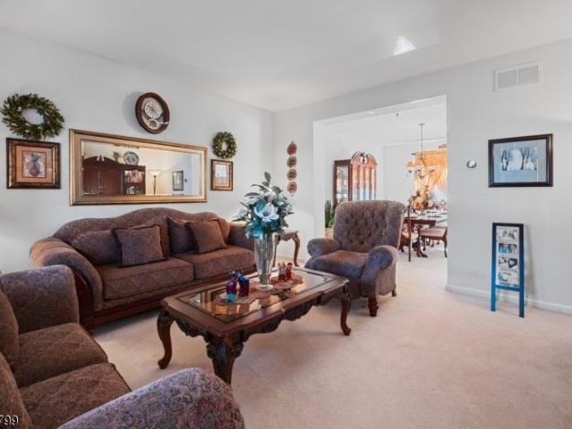 3 Summerfield Dr, Franklin Twp. Us, nj
