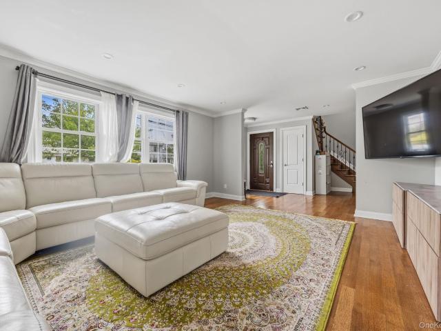 3 Sunrise Street