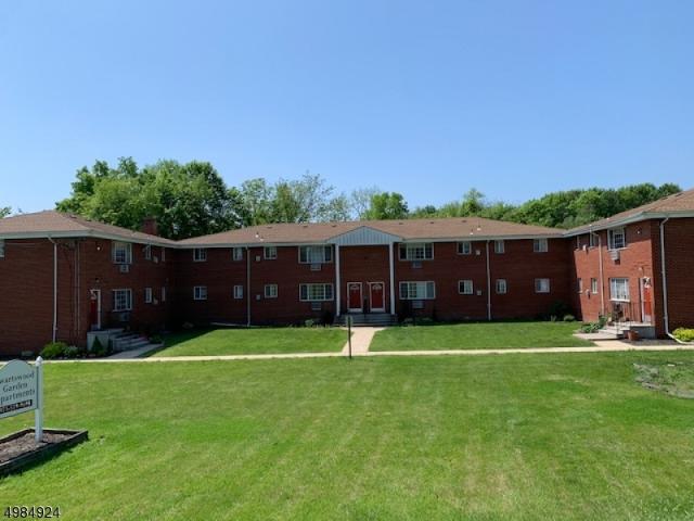 3 Swartswood Rd, Unit 20, Newton, NJ 07860 | MLS #4026 | Compass
