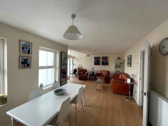 3 Swifts Quay, Carrickfergus, BT38 8BQ