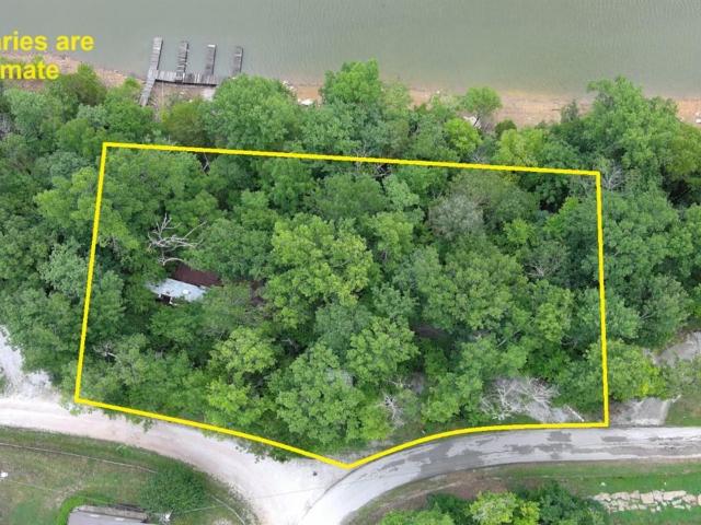 3 S Lakeside Drive