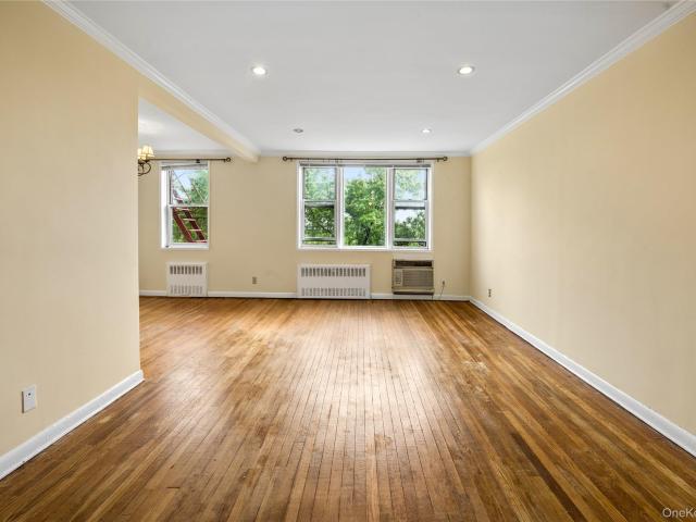 3 Sadore Lane 7T