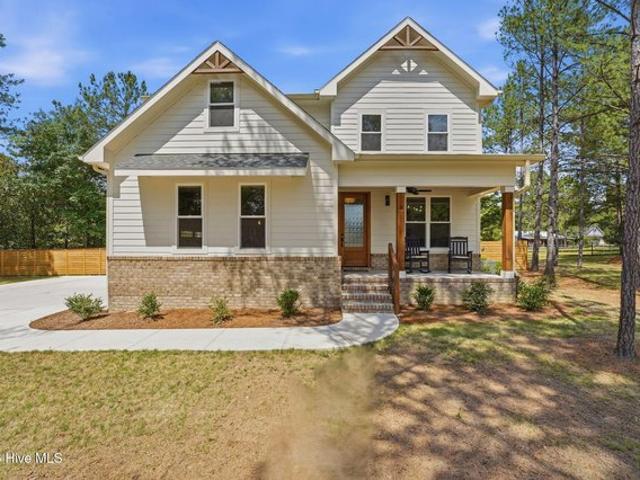 3 Sapphire Ct, Pinehurst, NC 28374