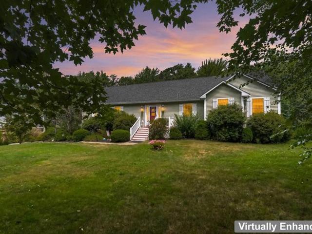3 Sevigny Ave, Biddeford, ME 04005