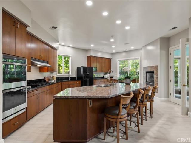 3 Shalimar Court