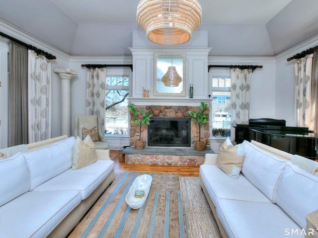 3 Shorehaven Rd, Norwalk, CT 06855 | MLS #24163
