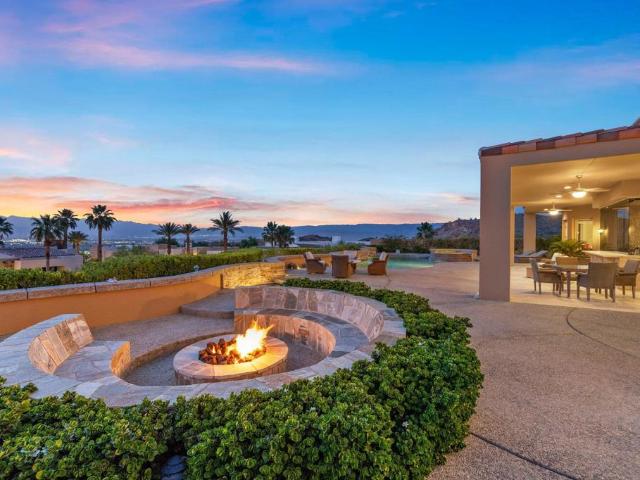 3 Sierra Vista Drive