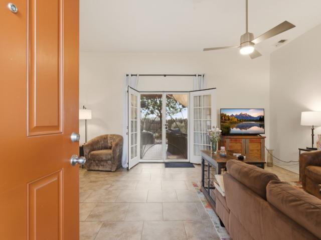 3 Silver Buckle Road