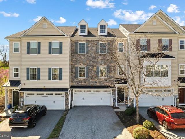 3 Skylar Cir, Media, PA 19063