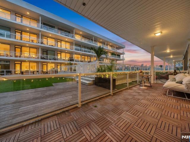 3 Somerset Lane # 307