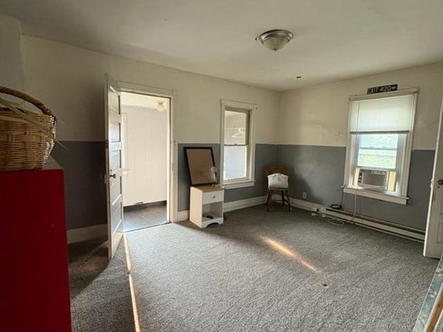 3 spaces for One, utilities included