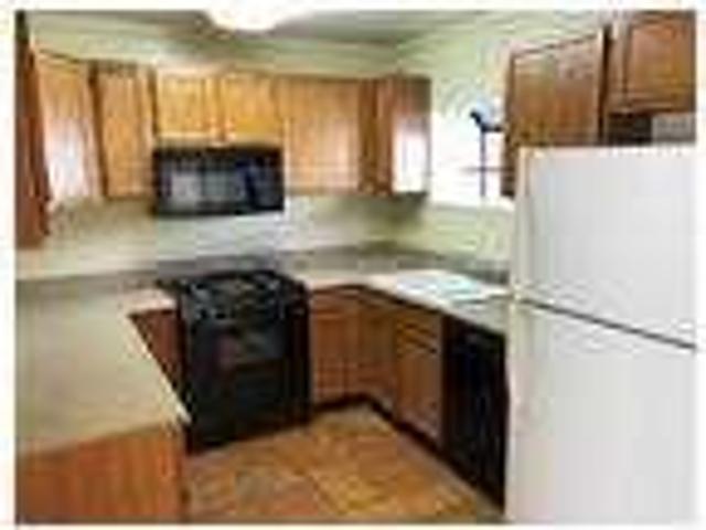 3 Spacious BR in La Crescenta