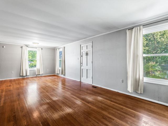 3 Spotwood Road