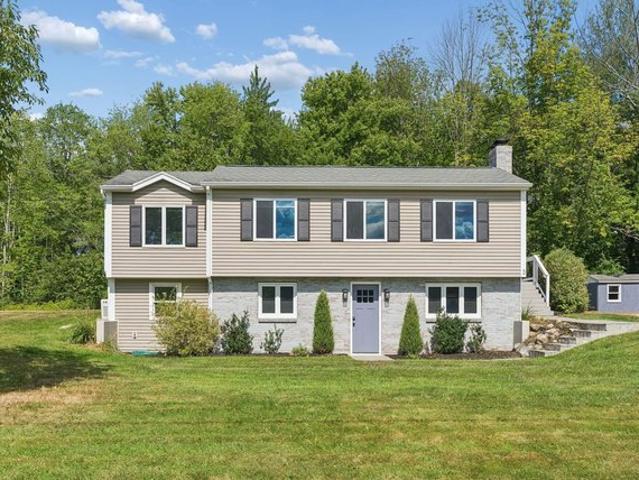 3 Tucker Dr, Windham, ME 04062