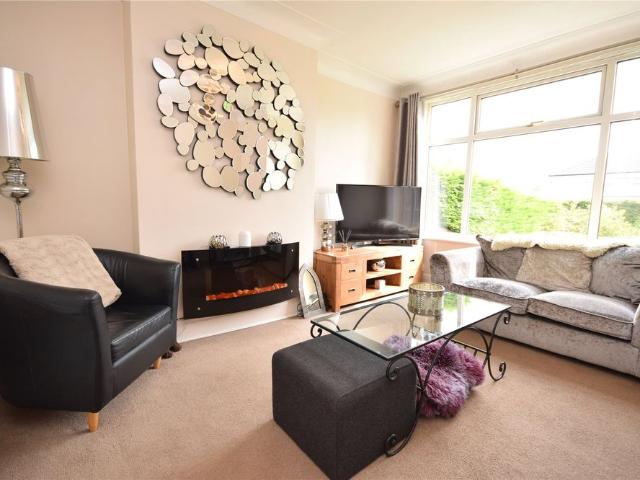 3, Talbot Crescent, Roundhay, Leeds, West Yorkshire, LS8 1AL