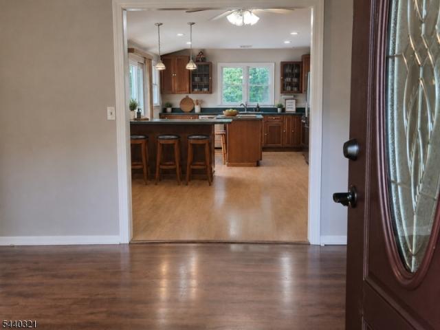 3 Thomas Dr