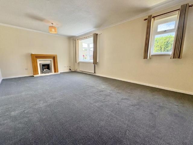 3 Tintagel Close, Perton