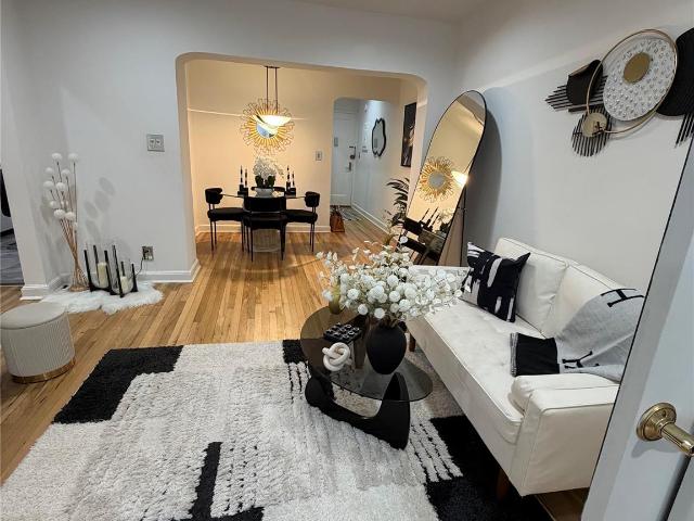 3 town house Place 3c