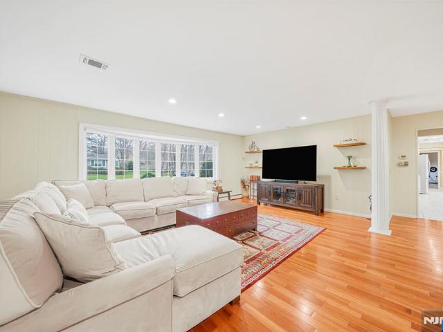 3 Tristam Place