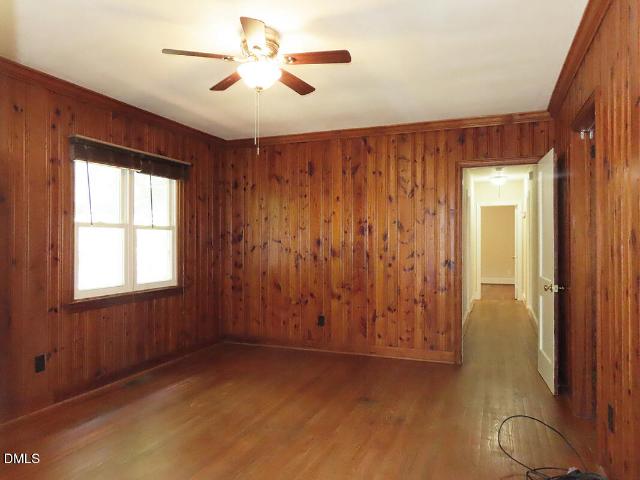 3 Valentine Lane A