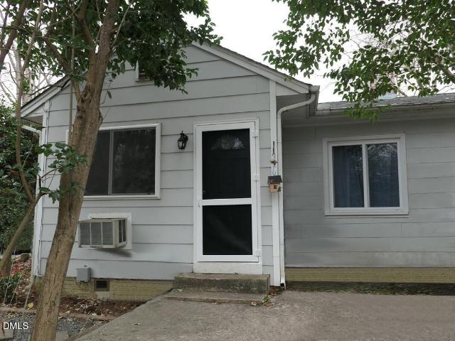 3 Valentine Ln, Unit A, Chapel Hill, NC 27516 | MLS #10152