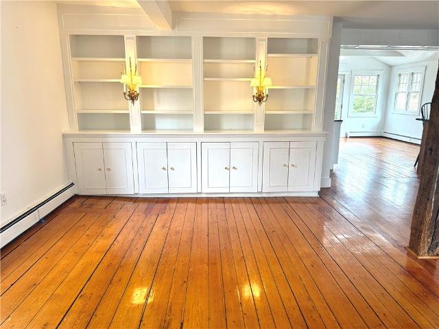 3 Vicksburg Pl, Newport, RI 02840 | MLS #1408 | Compass