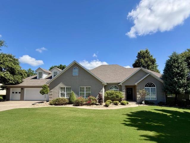 3 Victor Dr, Paragould, AR 72450