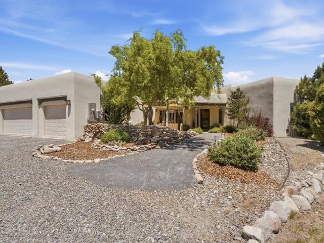 3 Vida Del Agua, Edgewood, NM 87015