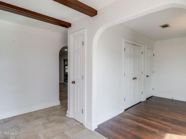 3 Villa Cove Drive