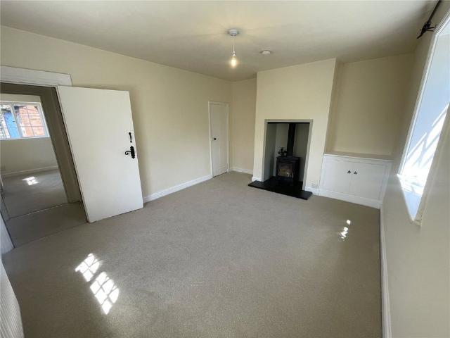 3 Village Lodge, Weston Park