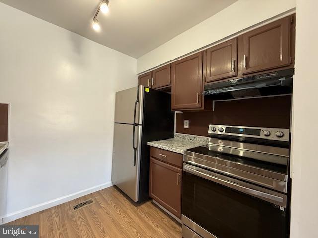 3 Wyndam Place