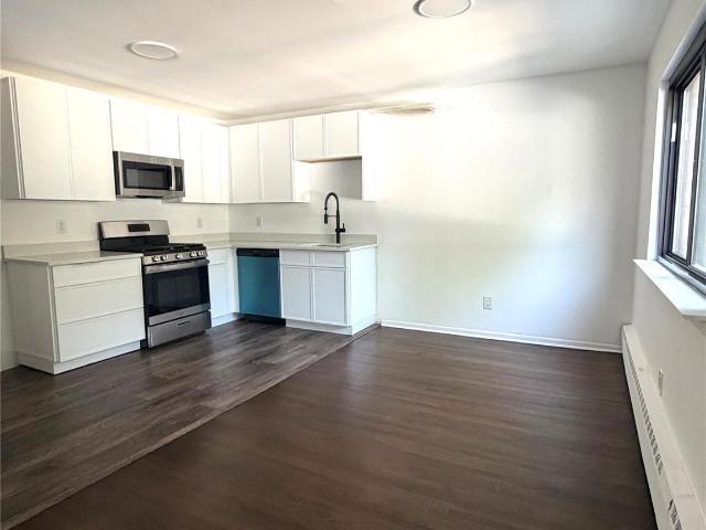 3 W Lawrence Park Drive 1