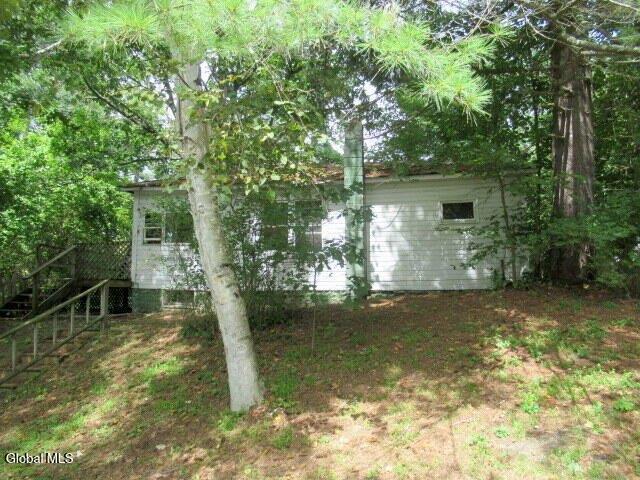 3 Wagon Trl, Queensbury, NY 12804