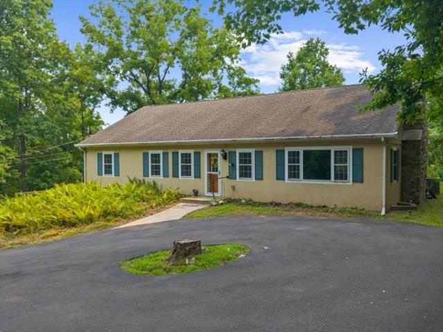 3 Walden Rd