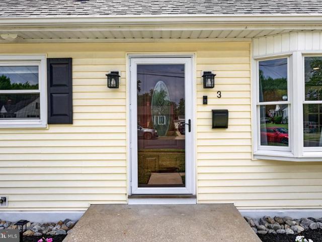 3 Walden Road
