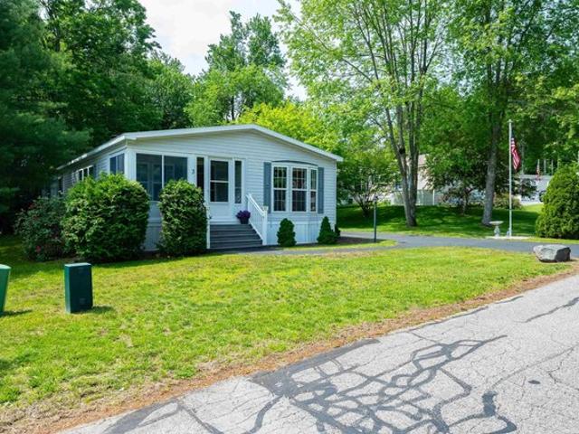 3 Watercress Dr, Rochester, NH 03868
