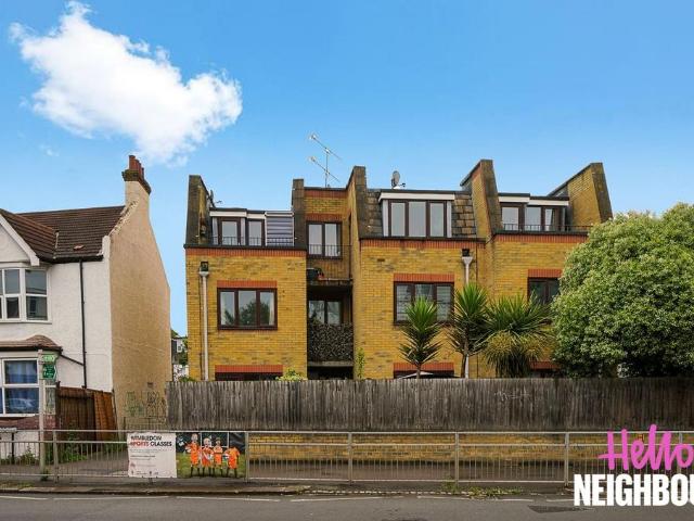 3 Wellington Rd, London, SW19 1 bed apartment to rent £1,550 pcm £358 pw