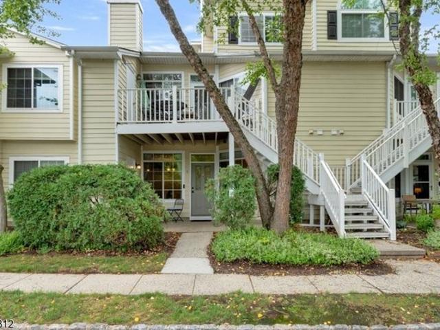 3 Wescott Rd, Bedminster Twp, NJ 07921