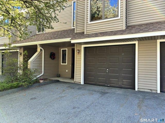 3 Westside Dr Apt 17, Thompson, CT 06255
