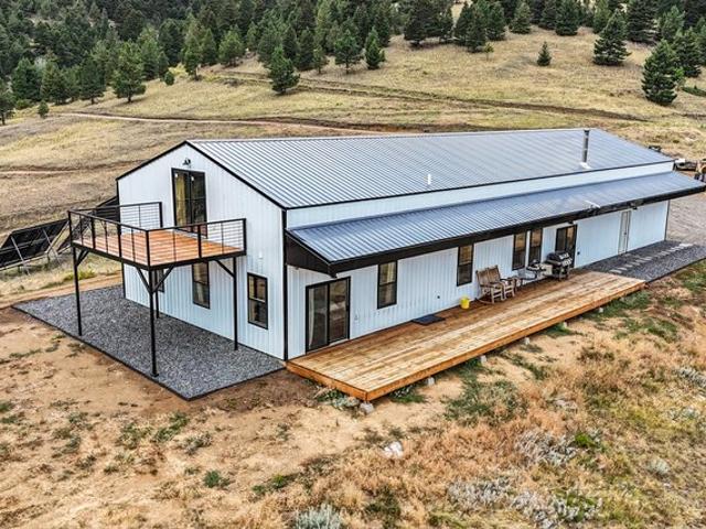 3 White Star Ln, Jefferson City, MT 59638