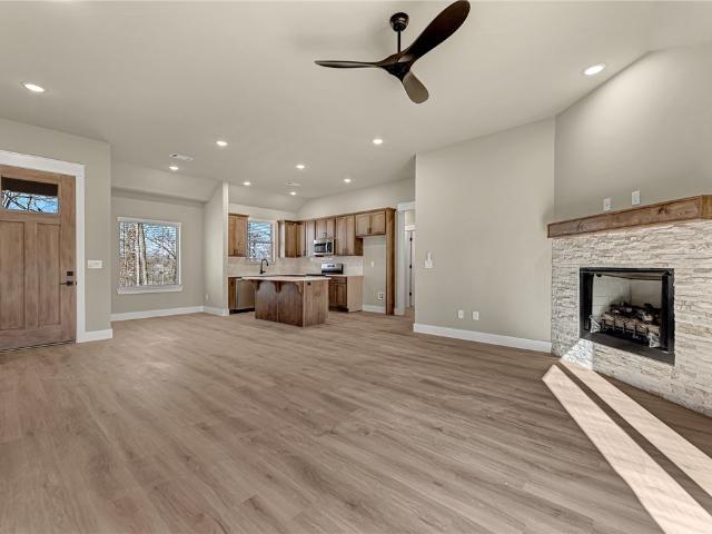 3 Whithorn Circle