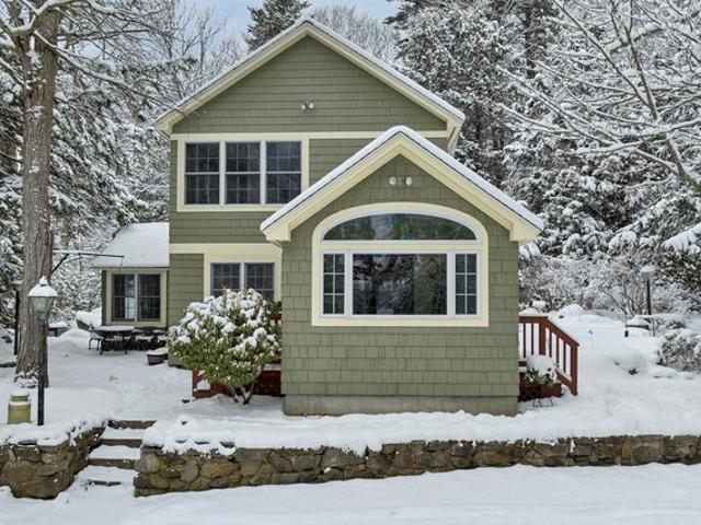 3 Wilderness Trl, Harrisville, NH 03450