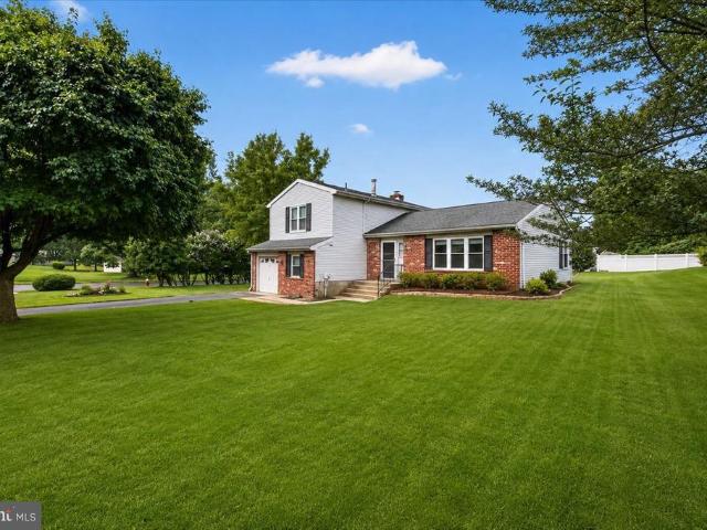 3 Willow Court