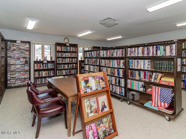 3 Wojtyla Ct, Toms River, NJ 08757 | MLS #22623