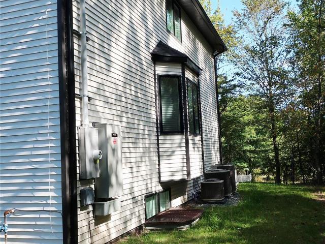 3 Woodcliff Avenue