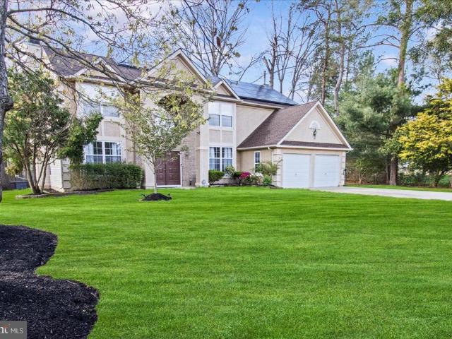 3 Woodland Court