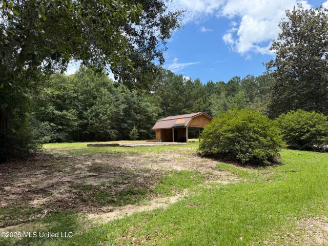 3 Woodland Drive