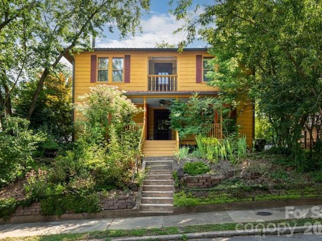 3 Woodlawn Ave, Asheville, NC 28801